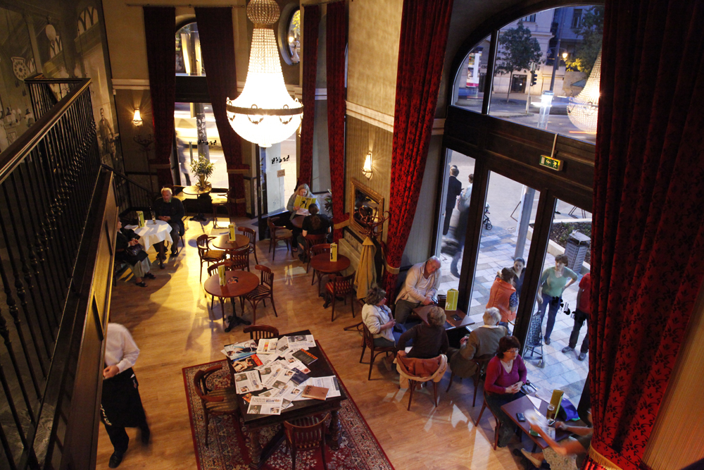 (Hungary) Café Culture in Budapest - MyPortfolio @ UCL